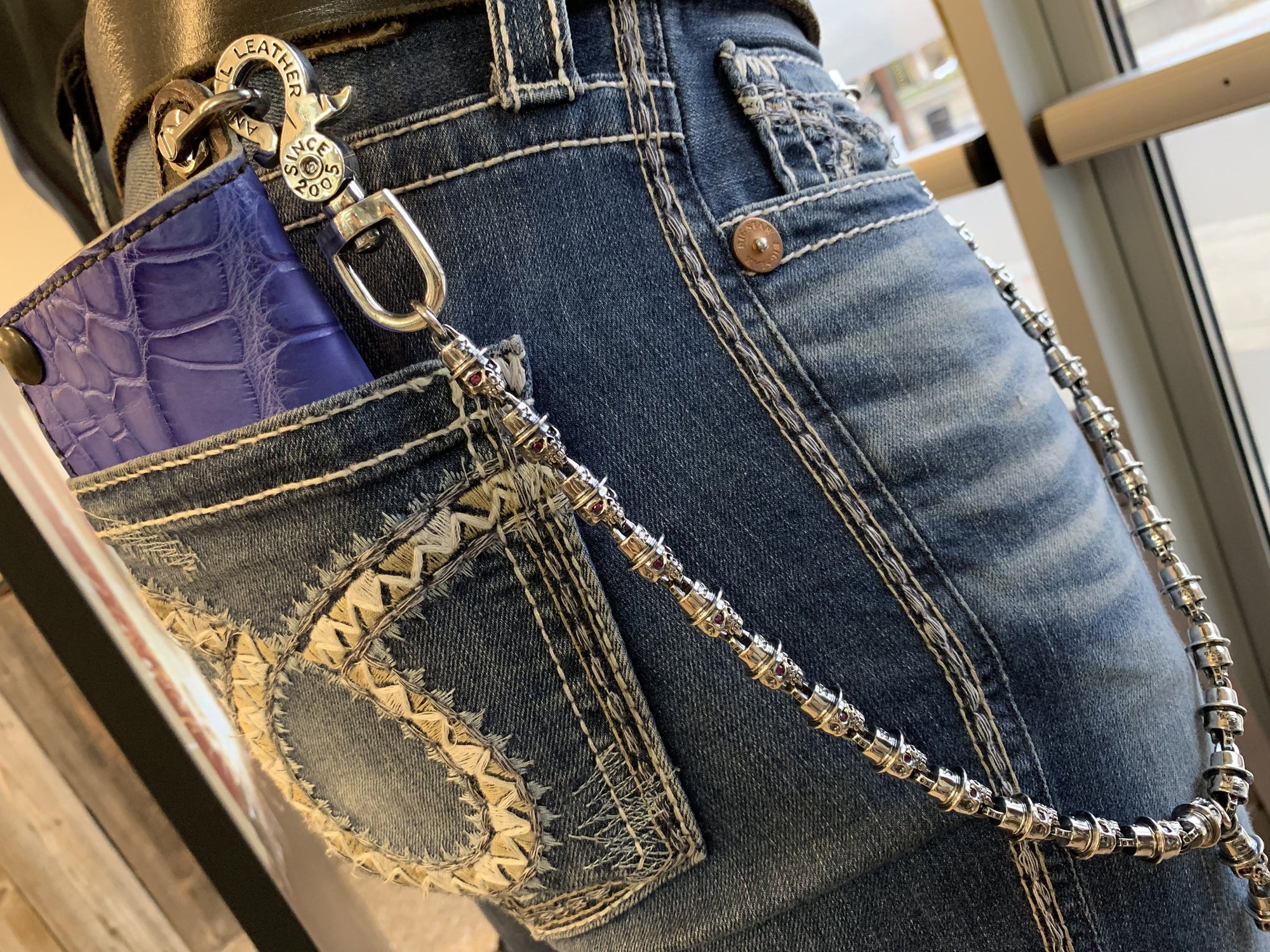 Wallet Chains - Custom Wallet Chains - Anvil Customs